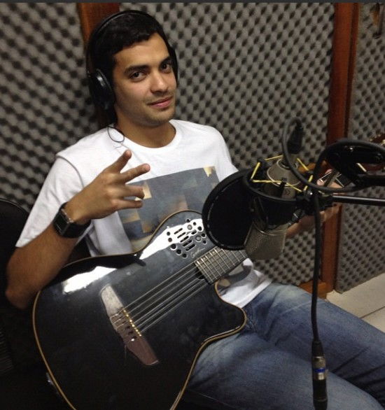 Gustavo Lins - Biografia - VAGALUME Gustavo Lins - Biografia - VAGALUME